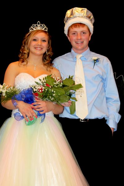 Griggsville-Perry CUSD 4 - Hobson and Moore are GPHS Royalty